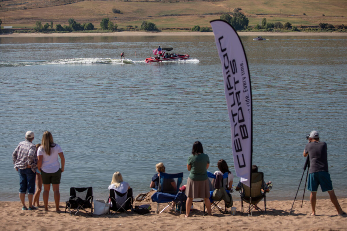 Pineview Reservoir reopens as algae danger drops | News, Sports, Jobs ...